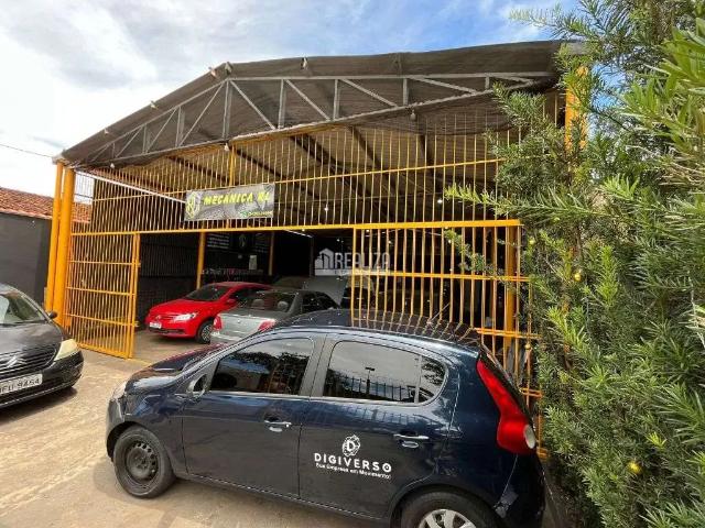 Galpão / Depósito para Venda em Uberaba/MG Amoroso Costa