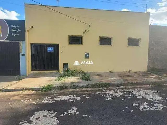 Galpão / Depósito para Venda em Uberaba/MG Dom Eduardo II