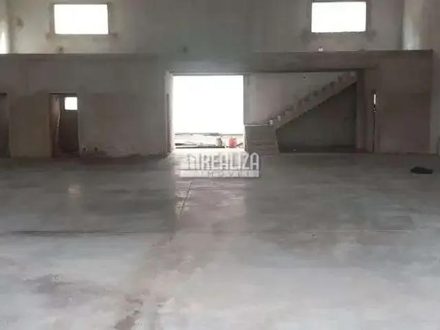 Galpão / Depósito para Venda em Uberaba/MG Santa Maria