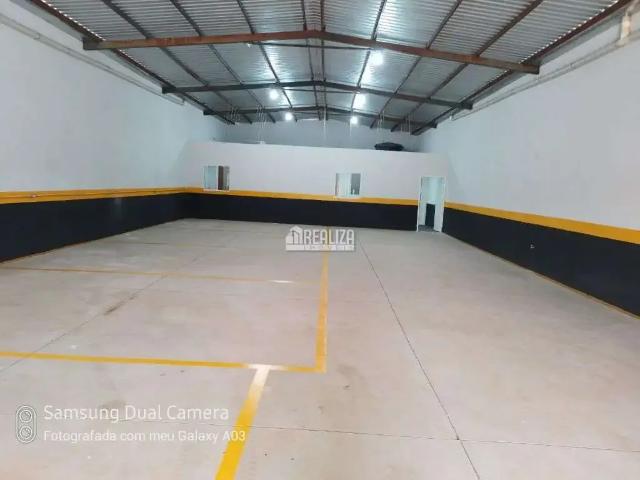 Galpão / Depósito para Venda em Uberaba/MG Parque das Laranjeiras