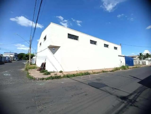 Galpão / Depósito para Venda em Uberlândia/MG Custódio Pereira