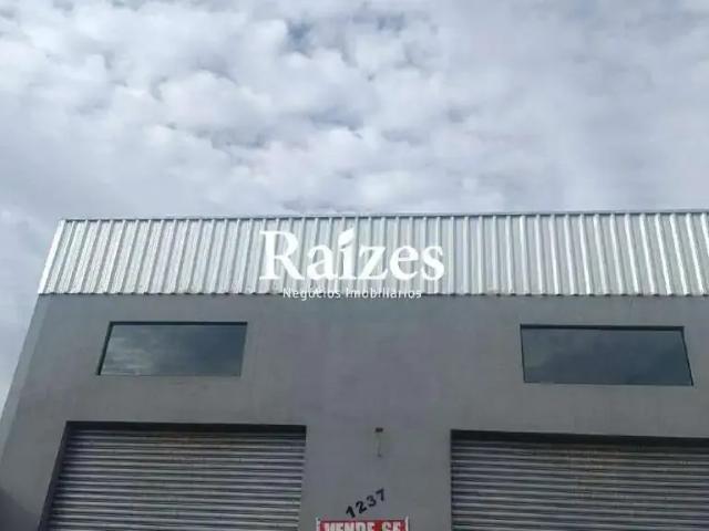 Galpão / Depósito para Venda em Uberlândia/MG Jardim Holanda