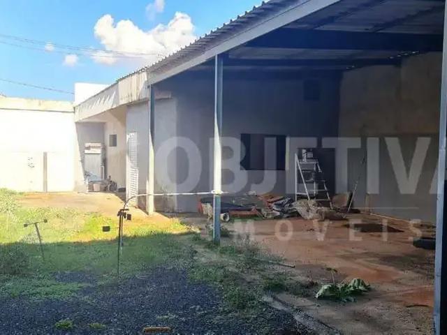Galpão / Depósito para Venda em Uberlândia/MG Lagoinha