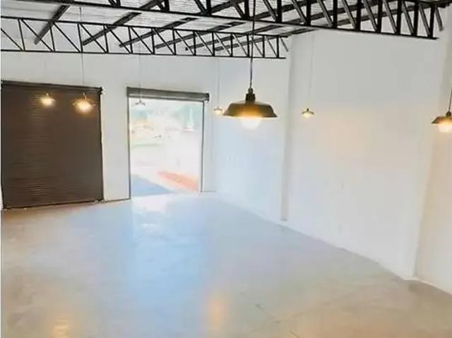 Galpão / Depósito para Venda em Uberlândia/MG Luizote de Freitas
