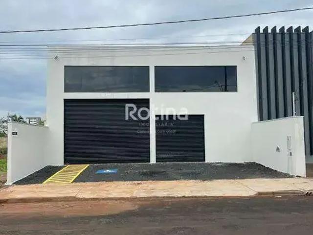 Galpão / Depósito para Venda em Uberlândia/MG Novo Mundo