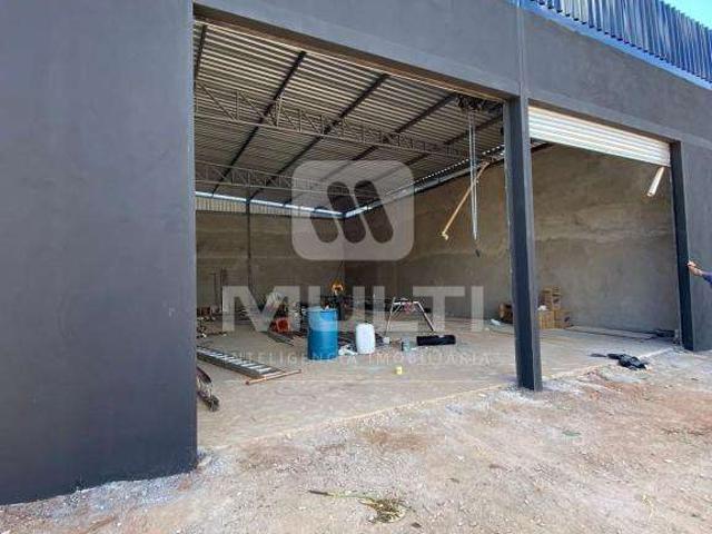 Galpão / Depósito para Venda em Uberlândia/MG Shopping Park