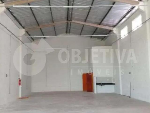 Galpão / Depósito para Venda em Uberlândia/MG Pampulha