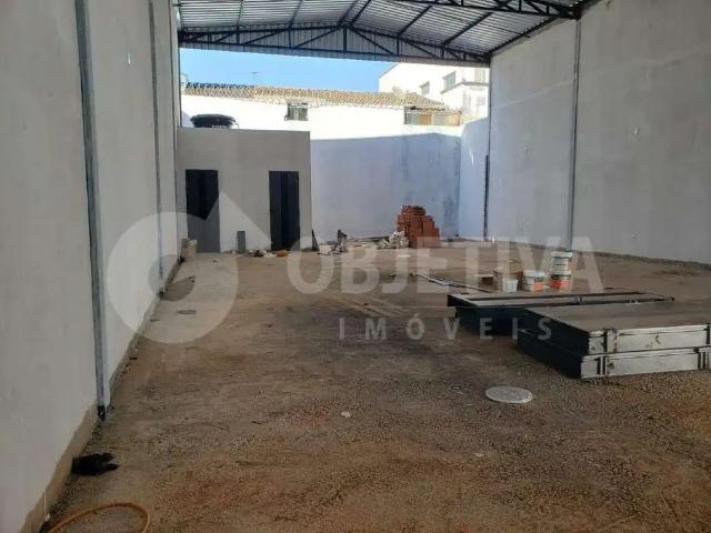 Galpão / Depósito para Venda em Uberlândia/MG Tubalina