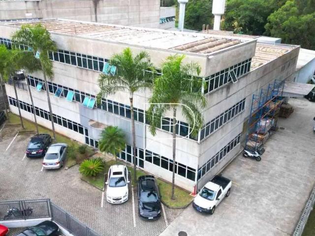 Galpão / Depósito para Venda em Barueri/SP Tamboré