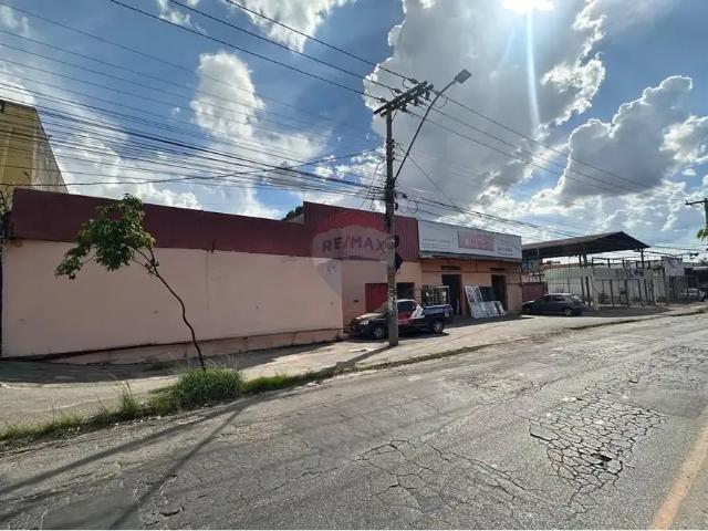 Galpão / Depósito para Venda em Belo Horizonte/MG Dom Bosco