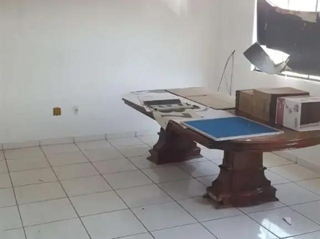 Galpão / Depósito para Venda em Bom Jesus dos Perdões/SP Centro