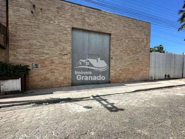 Galpão / Depósito para Venda em Camboriú/SC Monte Alegre