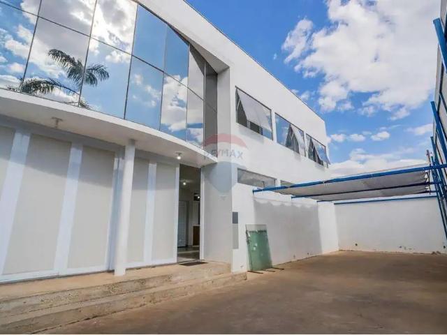 Galpão / Depósito para Venda em Campinas/SP Chácara Boa Vista 3 Quartos