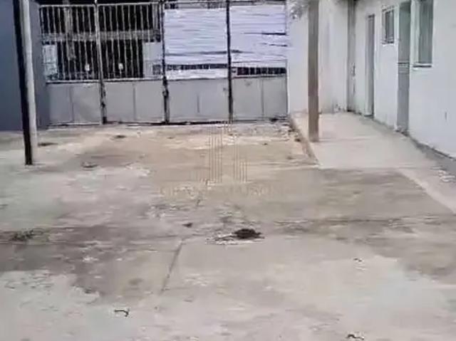 Galpão / Depósito para Venda em Cabo Frio/RJ Centro