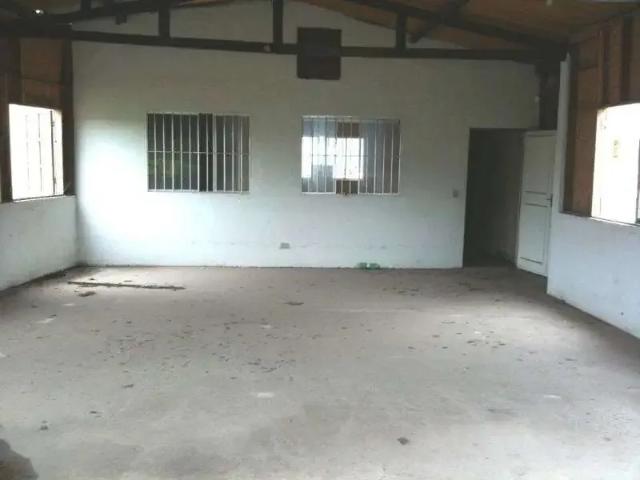 Galpão / Depósito para Venda em Carapicuíba/SP Centro