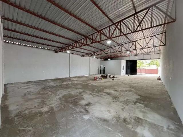 Galpão / Depósito para Venda em Cuiabá/MT Parque Ohara