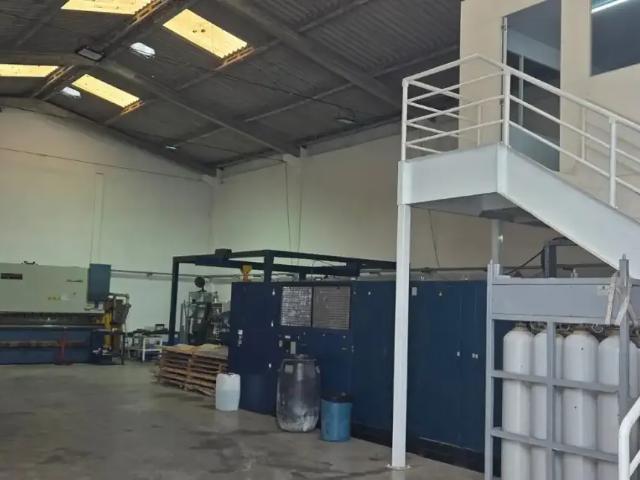 Galpão / Depósito para Venda em Curitiba/PR Cidade Industrial