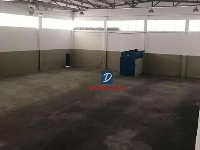 Galpão / Depósito para Venda em Diadema/SP Campanário