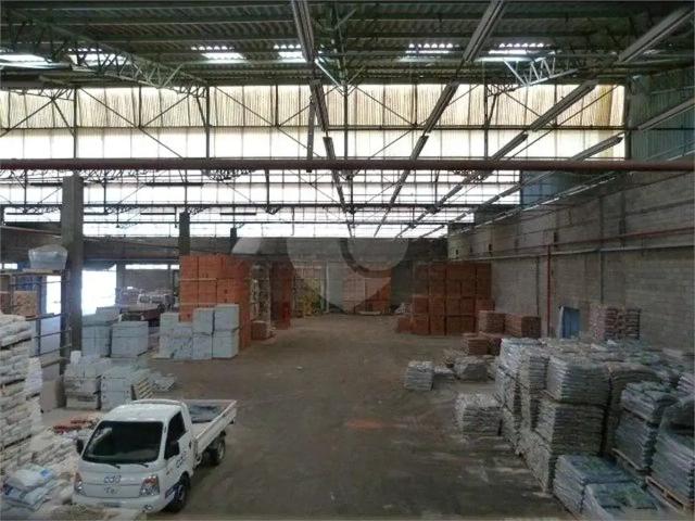 Galpão / Depósito para Venda em Diadema/SP Casa Grande