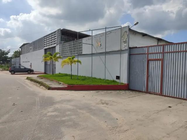 Galpão / Depósito para Venda em Dias D'Ávila/BA Centro