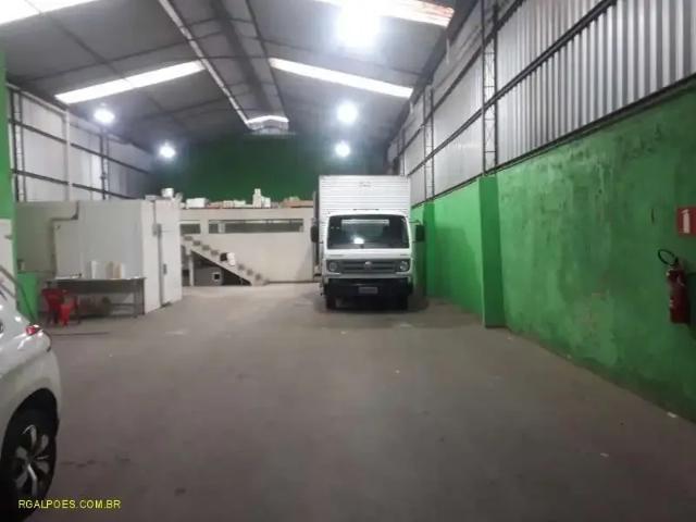 Galpão / Depósito para Venda em Duque de Caxias/RJ Saracuruna