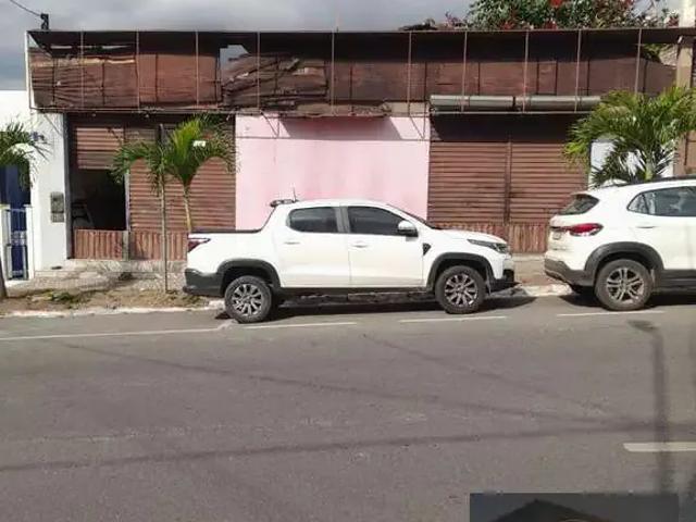 Galpão / Depósito para Venda em Feira de Santana/BA Centro