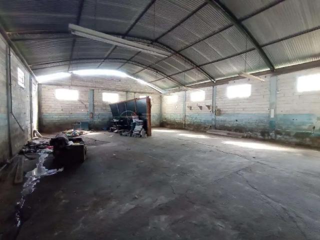 Galpão / Depósito para Venda em Jacareí/SP Rio Comprido