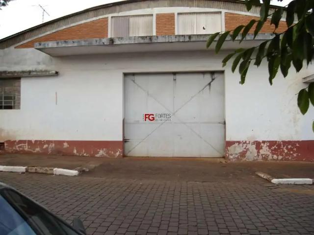 Galpão / Depósito para Venda em Jardinópolis/SP Centro