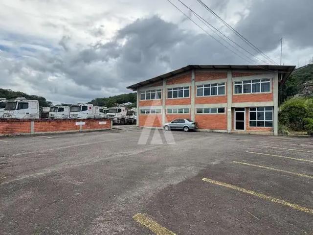 Galpão / Depósito para Venda em Joinville/SC Boa Vista
