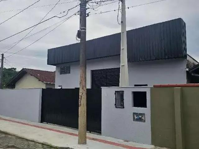 Galpão / Depósito para Venda em Joinville/SC Guanabara