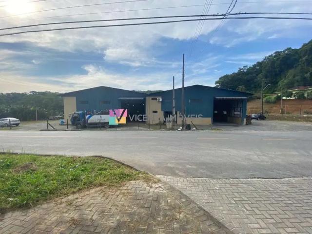 Galpão / Depósito para Venda em Joinville/SC Nova Brasília