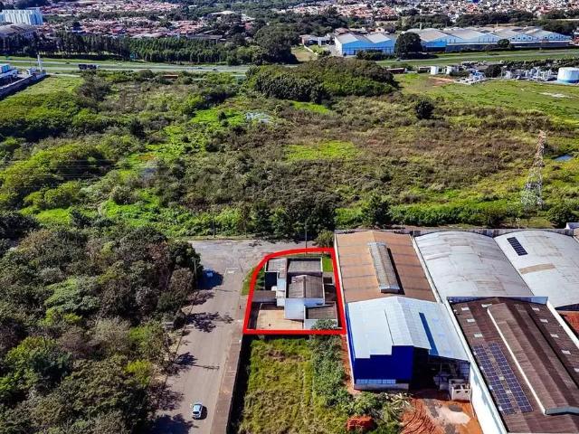 Galpão / Depósito para Venda em Leme/SP Distrito Industrial 3 Quartos