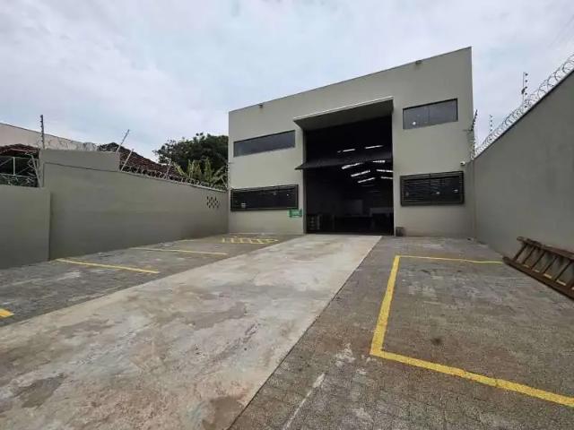 Galpão / Depósito para Venda em Londrina/PR Centro