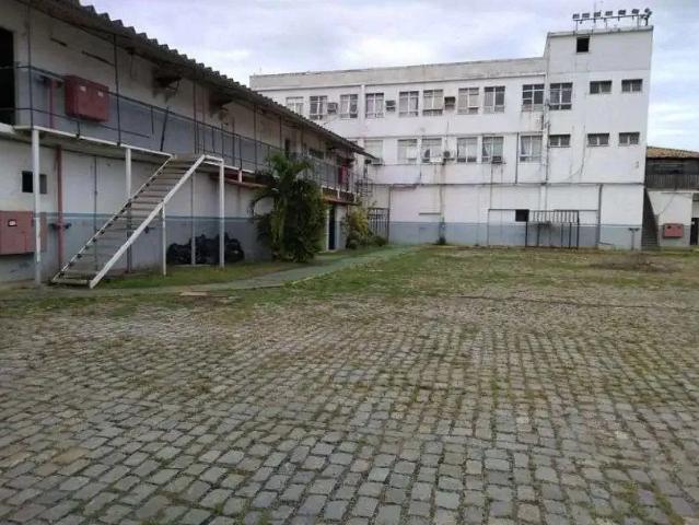 Galpão / Depósito para Venda em Macaé/RJ Centro