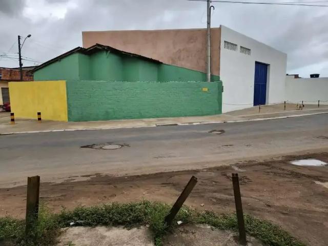 Galpão / Depósito para Venda em Maceió/AL Benedito Bentes 2 Quartos