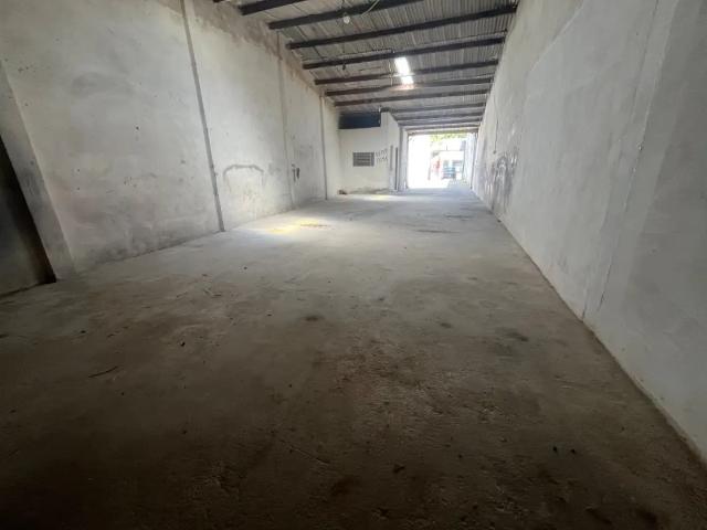 Galpão / Depósito para Venda em Maceió/AL Ponta Grossa