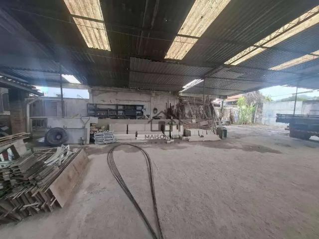 Galpão / Depósito para Venda em Niterói/RJ Engenho do Mato
