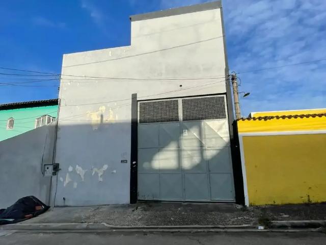 Galpão / Depósito para Venda em Nova Iguaçu/RJ Carmari