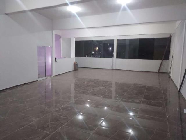 Galpão / Depósito para Venda em Osasco/SP Helena Maria