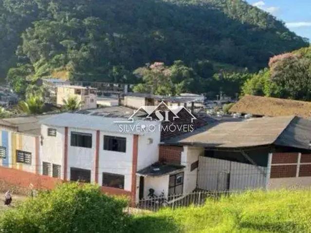 Galpão / Depósito para Venda em Petrópolis/RJ Posse