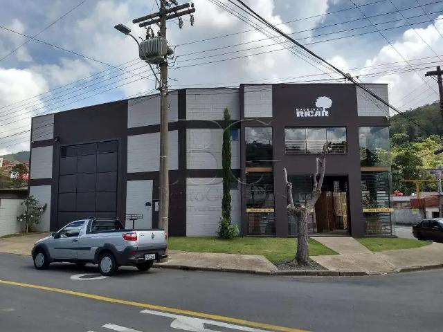 Galpão / Depósito para Venda em Poços de Caldas/MG Augusto de Almeida