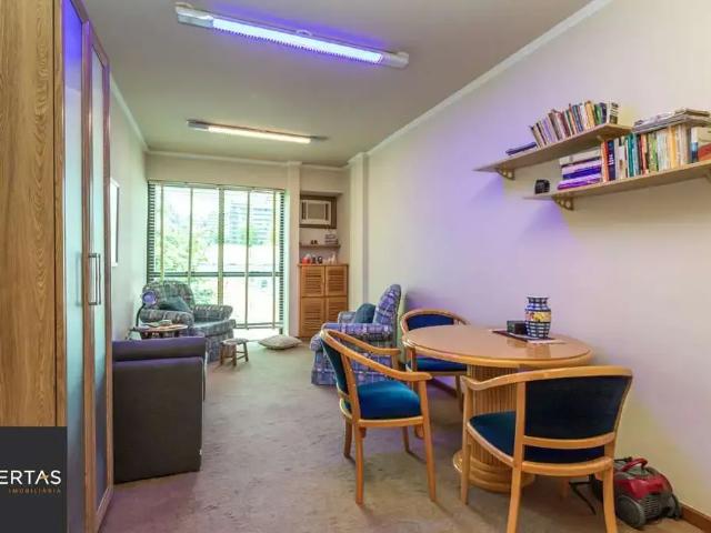 Galpão / Depósito para Venda em Porto Alegre/RS Auxiliadora 2 Quartos