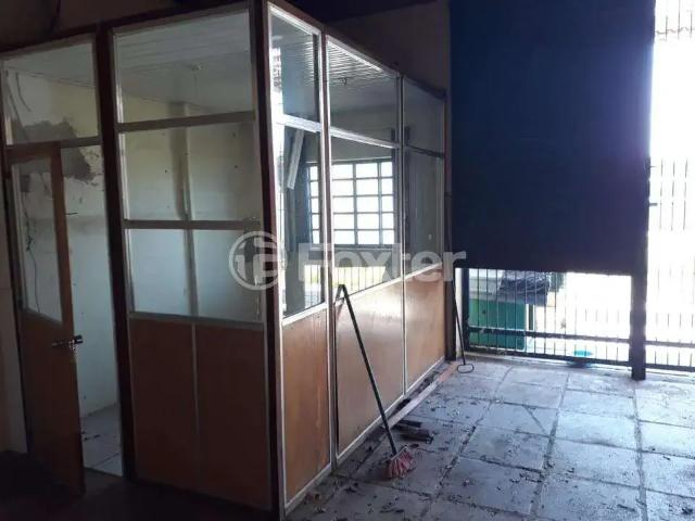 Galpão / Depósito para Venda em Porto Alegre/RS Glória
