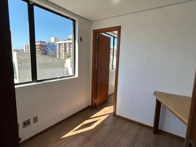 Galpão / Depósito para Venda em Porto Alegre/RS Menino Deus 1 Quartos