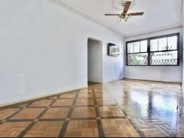 Galpão / Depósito para Venda em Porto Alegre/RS Menino Deus 3 Quartos