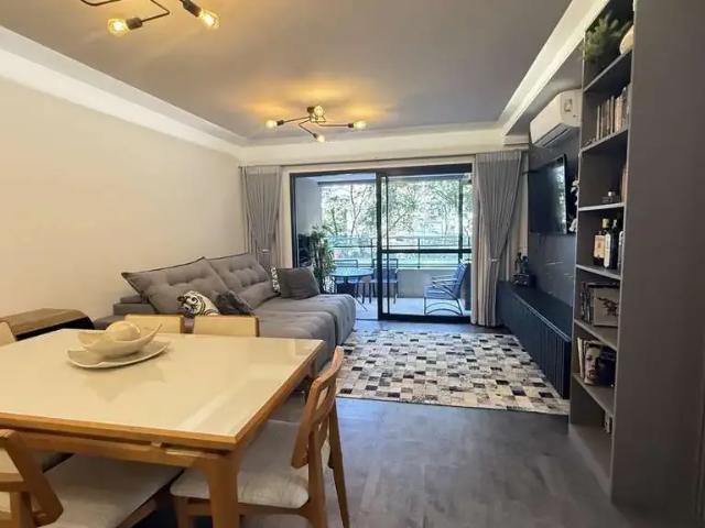 Galpão / Depósito para Venda em Porto Alegre/RS Petrópolis 2 Quartos