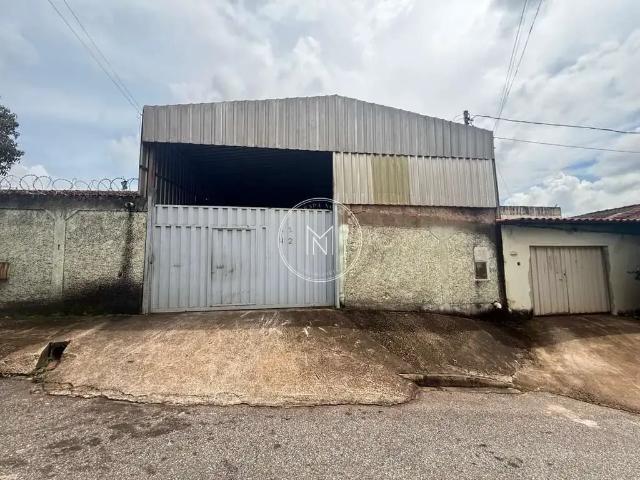 Galpão / Depósito para Venda em São Joaquim de Bicas/MG Centro