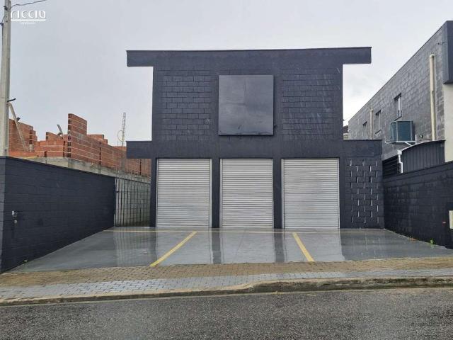 Galpão / Depósito para Venda em São José dos Campos/SP Urbanova