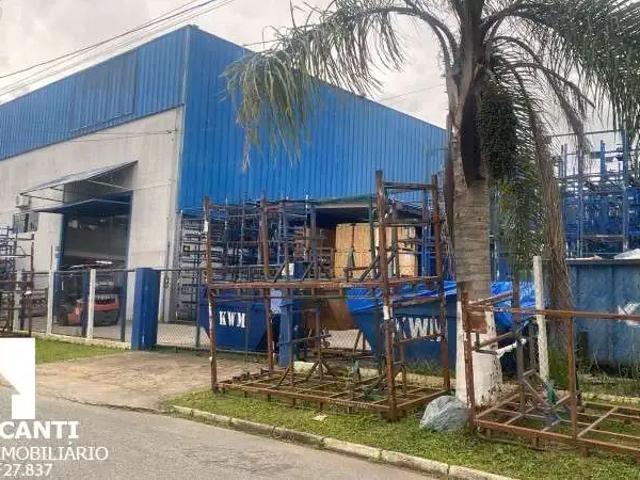 Galpão / Depósito para Venda em São José dos Pinhais/PR Arujá