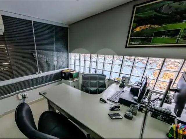 Galpão / Depósito para Venda em São Paulo/SP Brasilândia